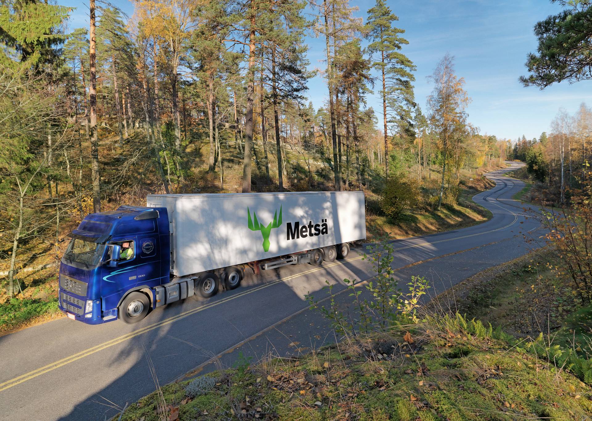 We reduce emissions from logistics with our suppliers