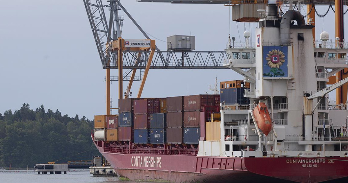 Intelligent packaging tested for sheeted paperboard transit