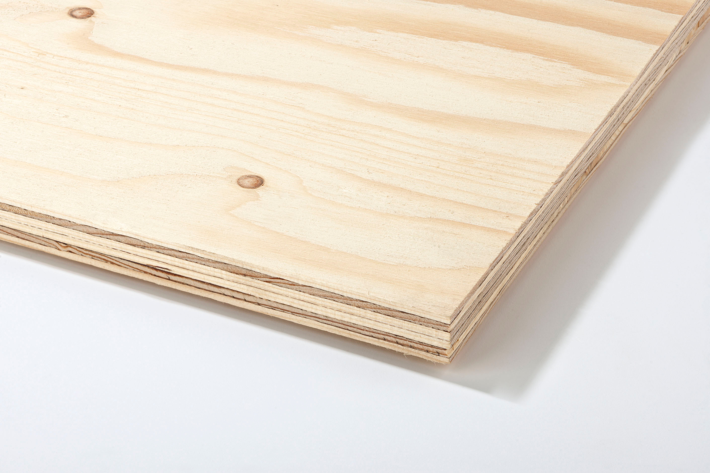 Spruce plywood for versatile construction