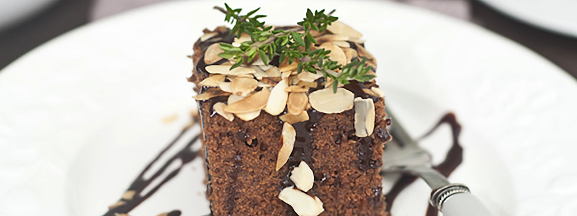 Chocolate cake with raisins and brandy